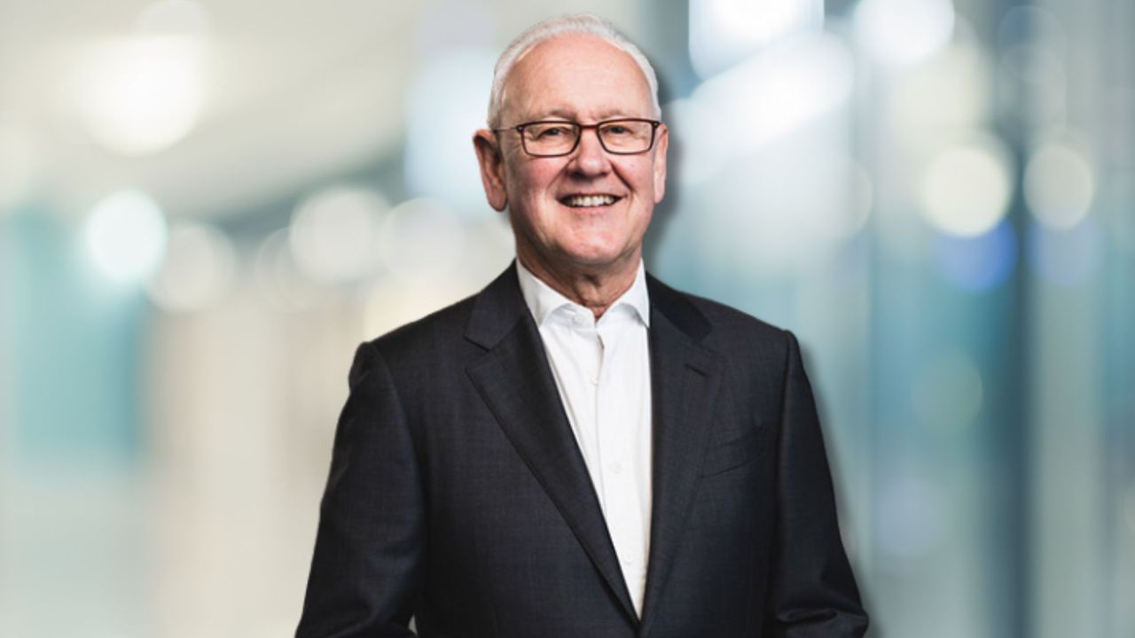 UK investment manager buys legacy insurer | Bermuda Re